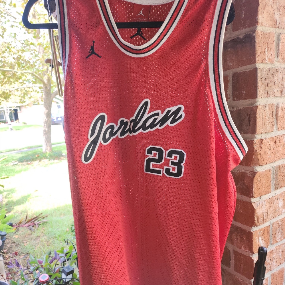 Vintage Collectible Jersey By Jordan - Gem